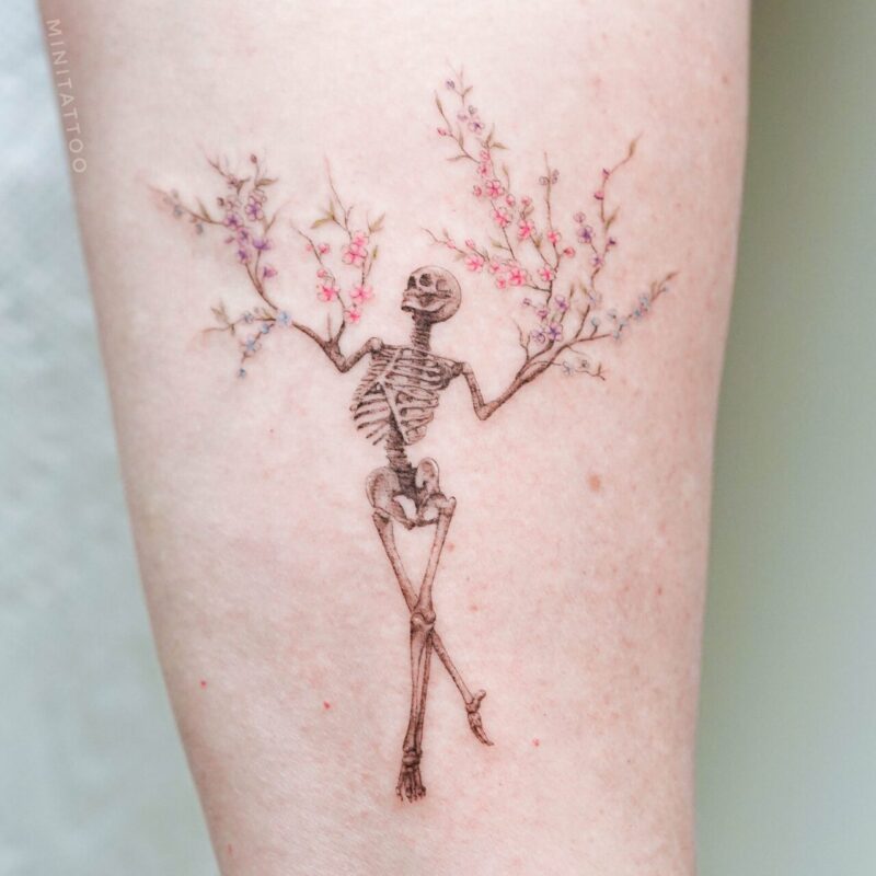 Mini Tattoo: girlish, detailed and delicate - Tattoo Life