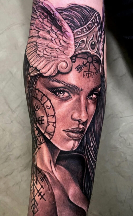 The power of fine line in the Chicano Tattoo style - Tattoo Life