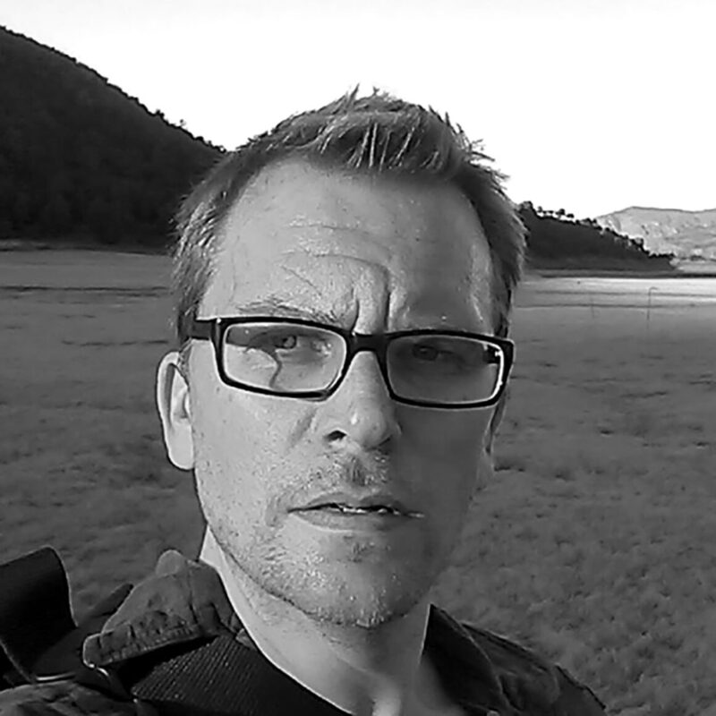 Grotesque and gorgeous: the oils on canvas of Erik Thor Sandberg ...