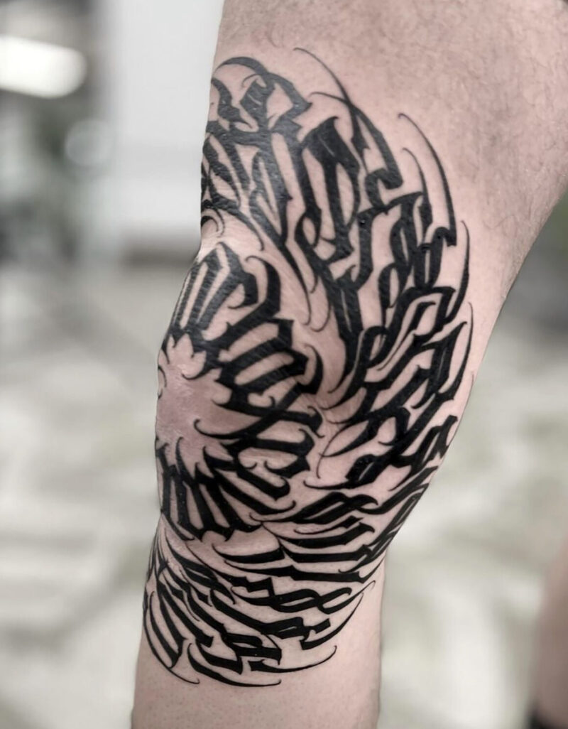 Lettering tattoos and writings on skin - Tattoo Life