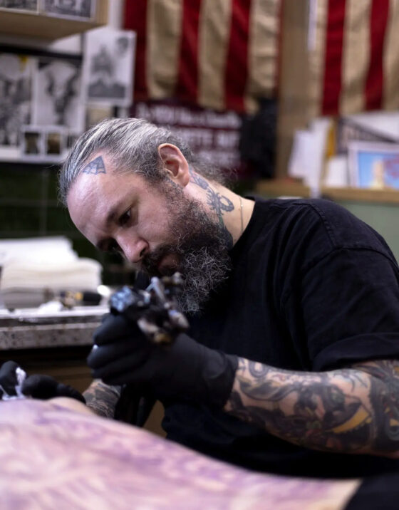 The voice. The new editorial by Miki Vialetto - Tattoo Life