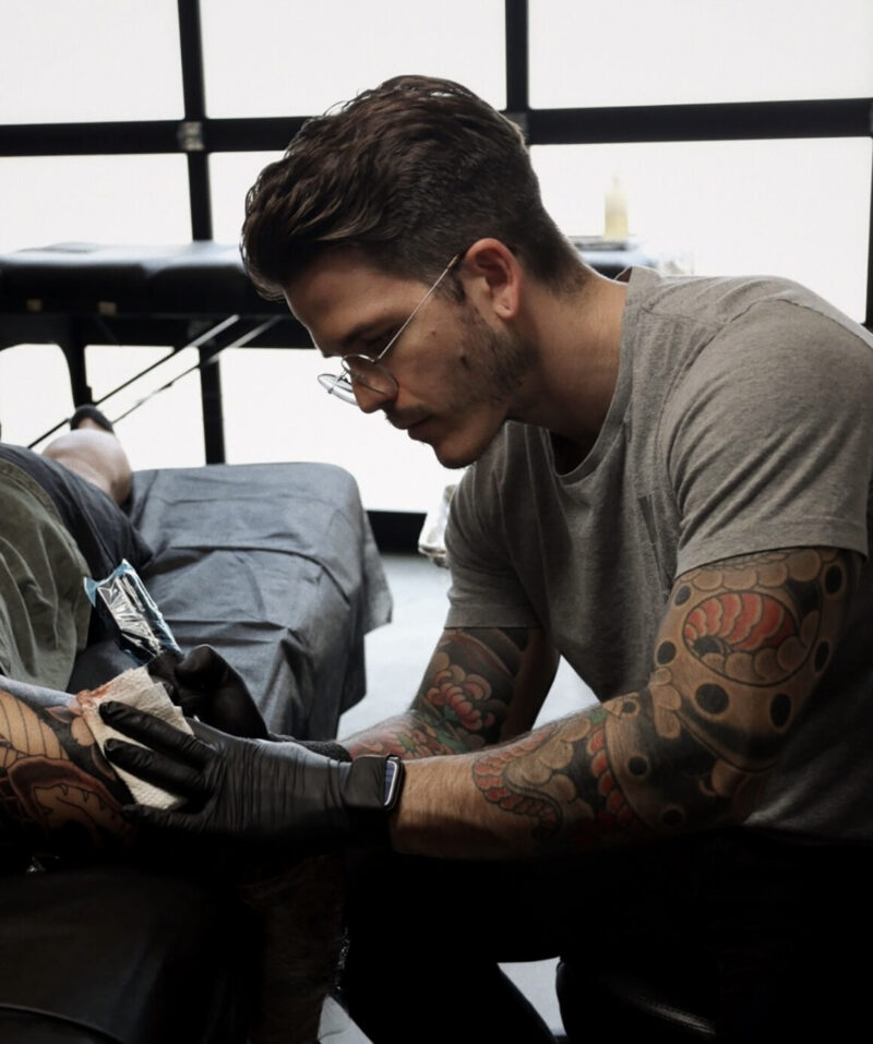 Thomas Piñeiro, Japanese style flowing in a natural way - Tattoo Life