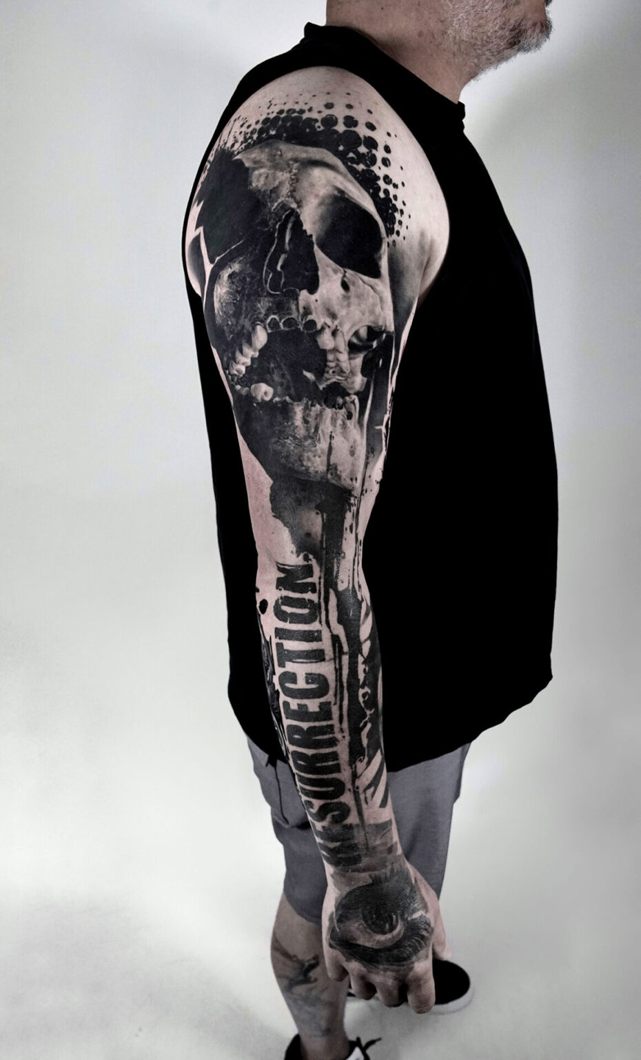 Black trash polka skulls and powerful tattoos: this is Facundo Gill - Tattoo Life