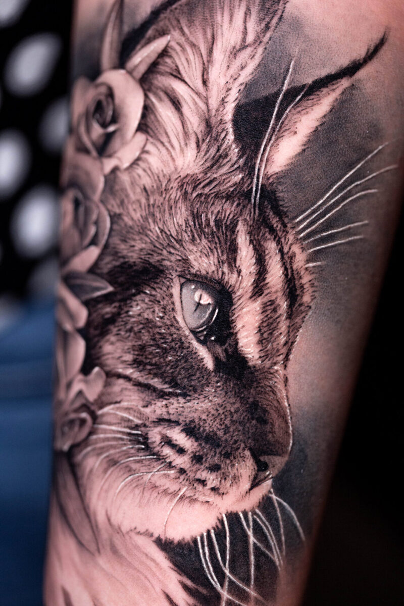 Angélique Grimm, Dr. Dolittle of the Realistic Tattoos - Tattoo Life