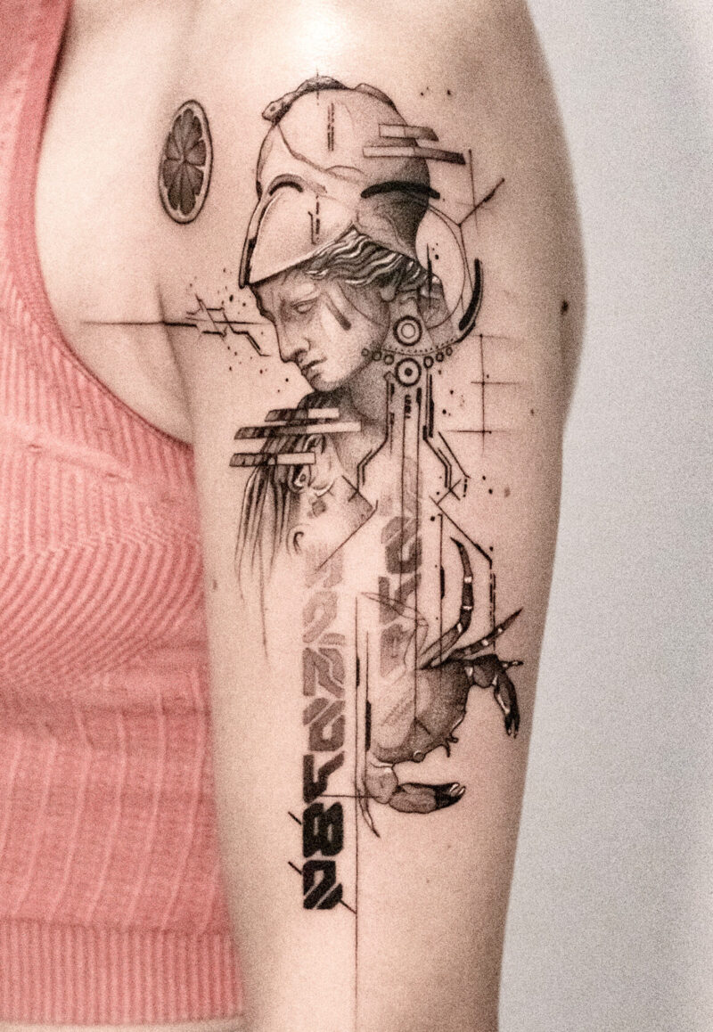 From Manhattan the black work and graphic tattoo project of Victor del ...