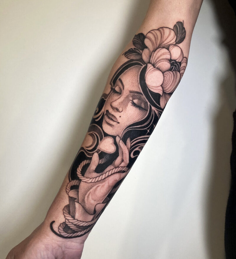 Miss Mollie Tattoo, art and humility make great tattoos - Tattoo Life