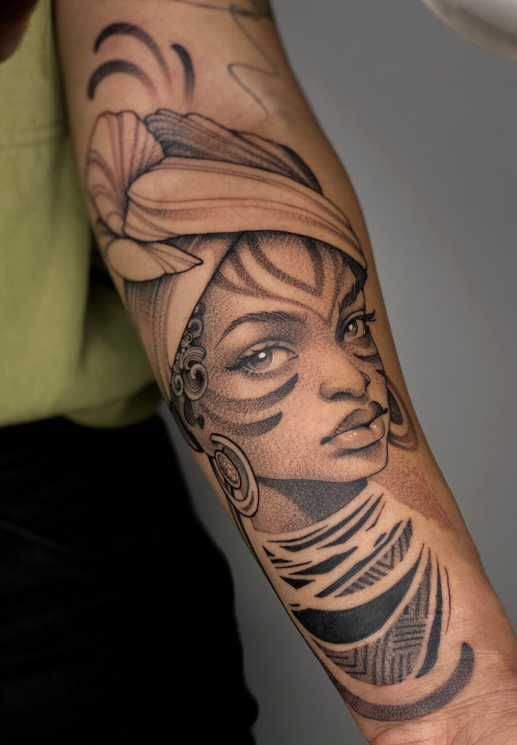 Miss Mollie Tattoo, art and humility make great tattoos - Tattoo Life