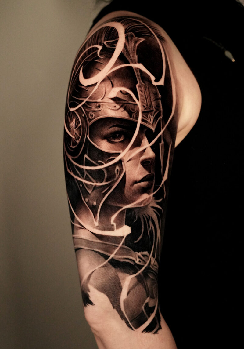 3D impact and multiple layers in the dark tattoos of Mr. Nobody ...