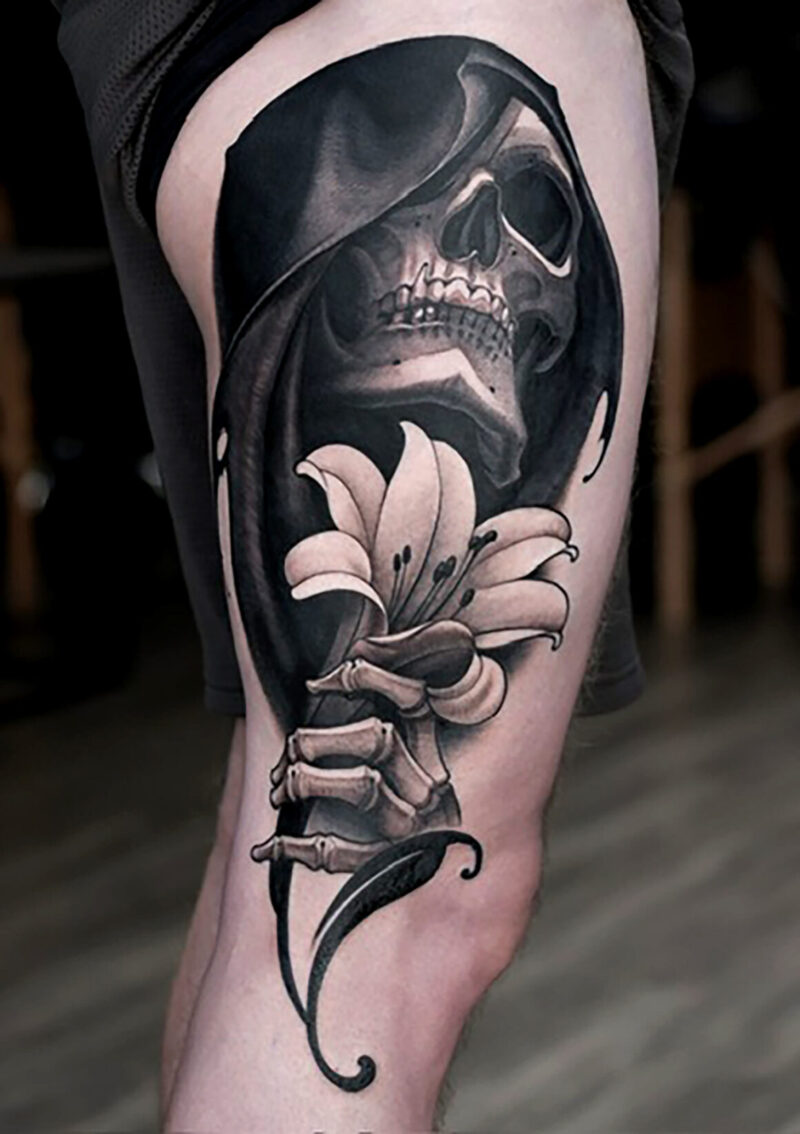 Michael J Kelly, back in Black-and-Grey - Tattoo Life